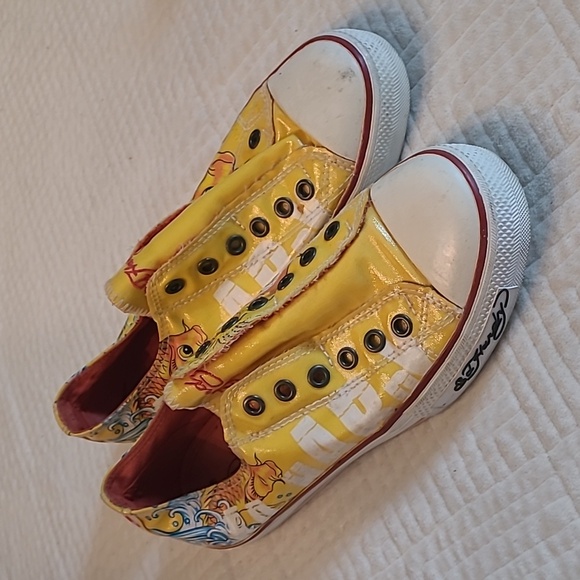 Ed Hardy | Shoes | Don Ed Hardy Designs Size 7 Graphic Fish Yellow ...